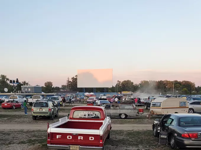 US 23 Drive-In Theater 3