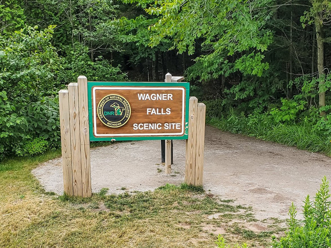 Wagner Falls 2