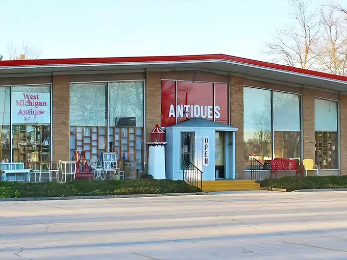 West Michigan Antique Mall 1
