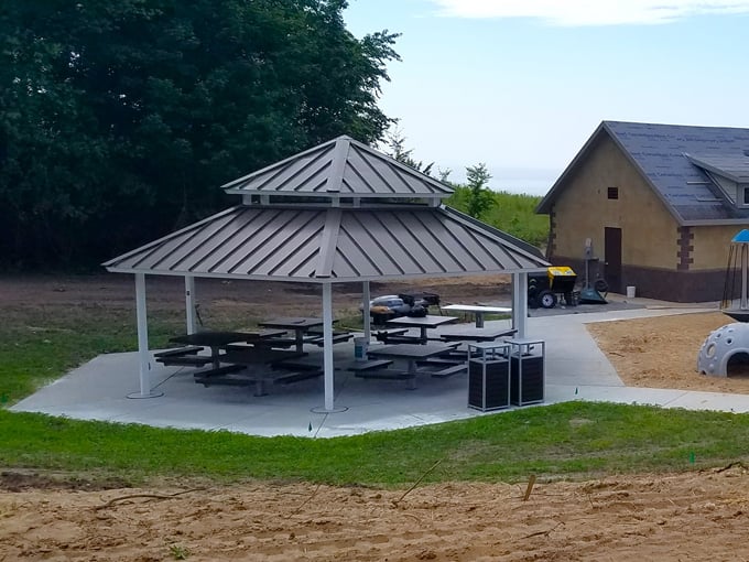 Windsnest Park 9