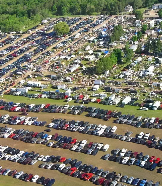 outdoor flea market minnesota ftr