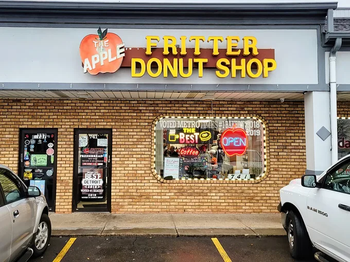 Apple Fritter Donut Shop 1