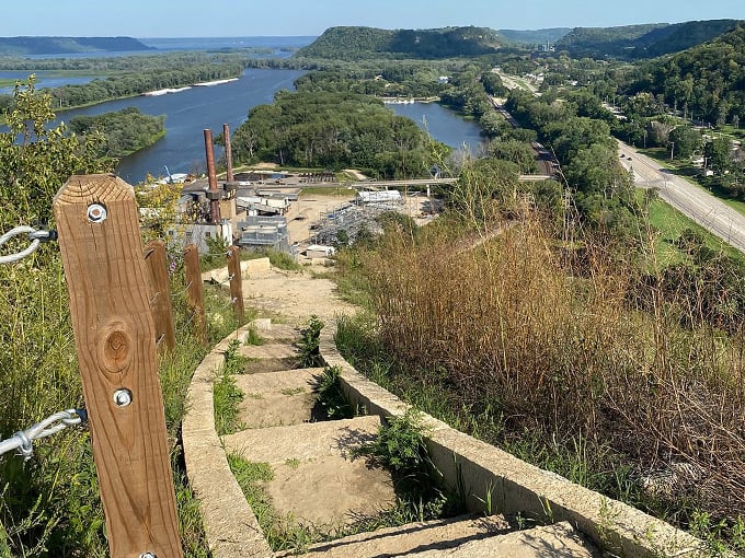 Barn Bluff Trail 7