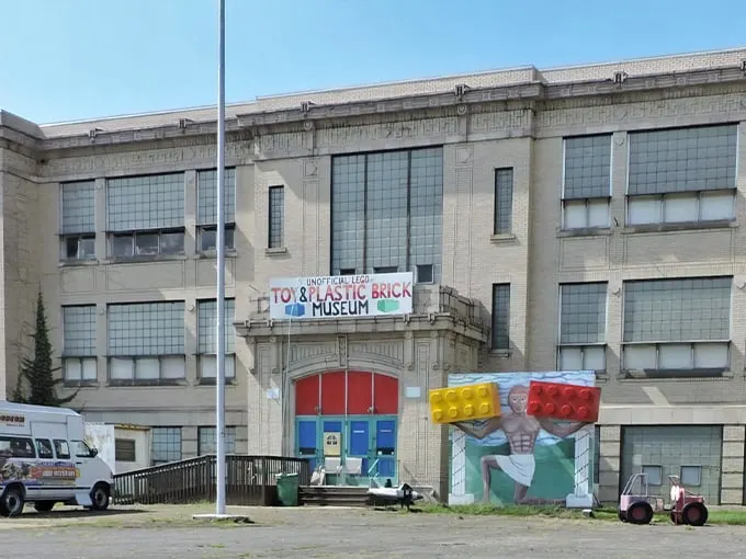 Bellaire Toy and Plastic Brick Museum 1