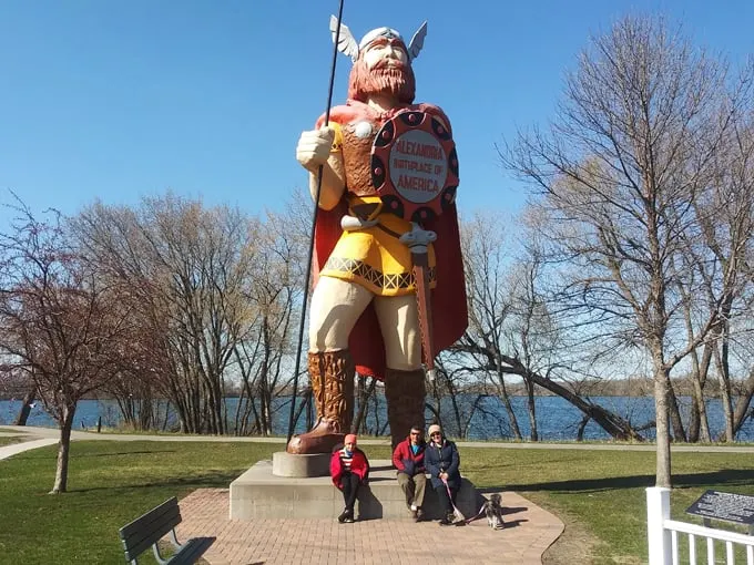 Big Ole - Big Viking Statue 9