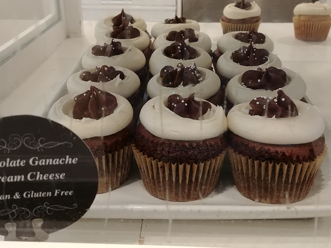 Bloom Bake Shop 7