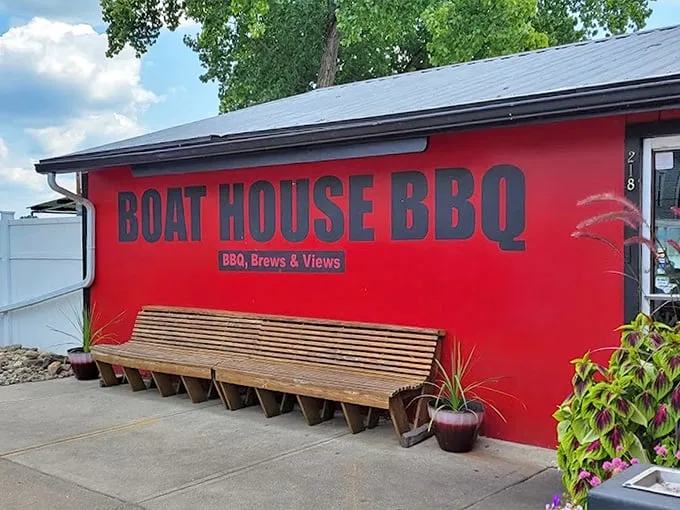 Boat House of Marietta (Boathouse BBQ) 1