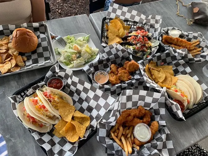 Cabana Blue Lakefront Sports Bar & Grill 5