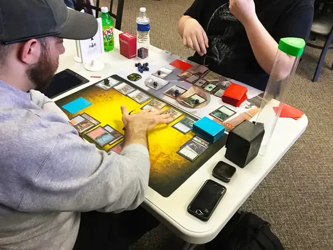 Card Table Republic 8