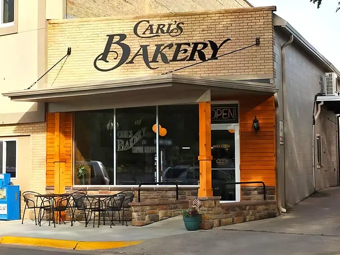Carl's Bakery 1