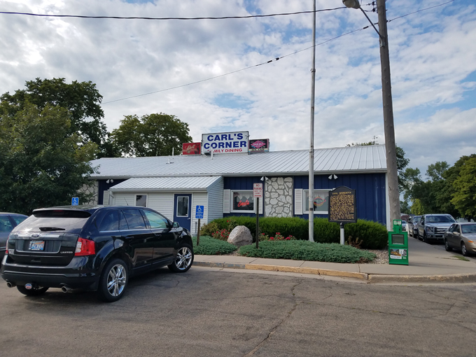 Carl's Corner 1