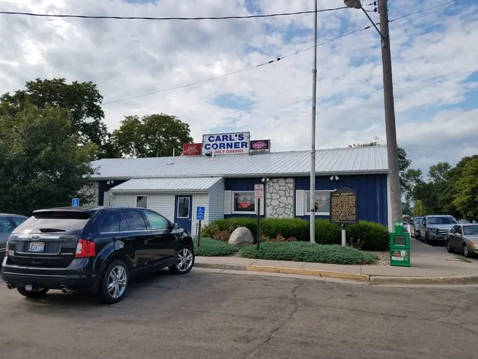 Carl's Corner 1