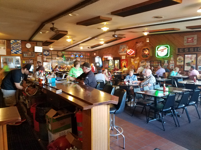 Carl's Corner 2