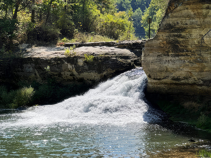 Como Falls Park 3