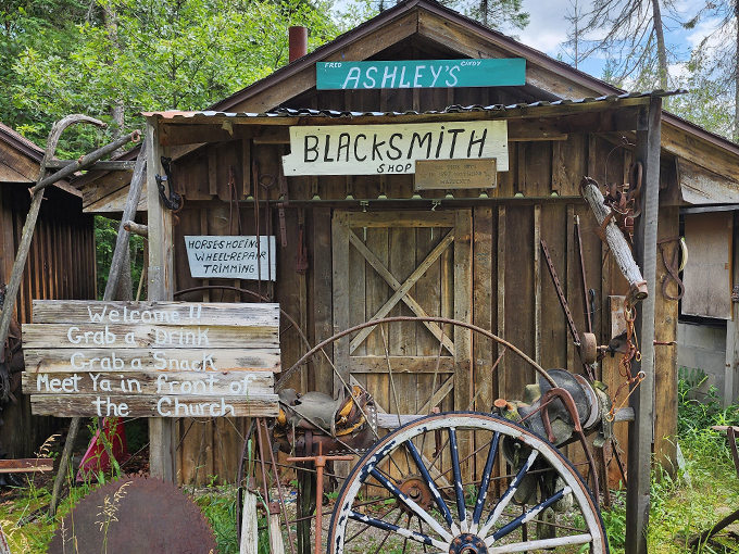 CoopersVille USA Museum 6