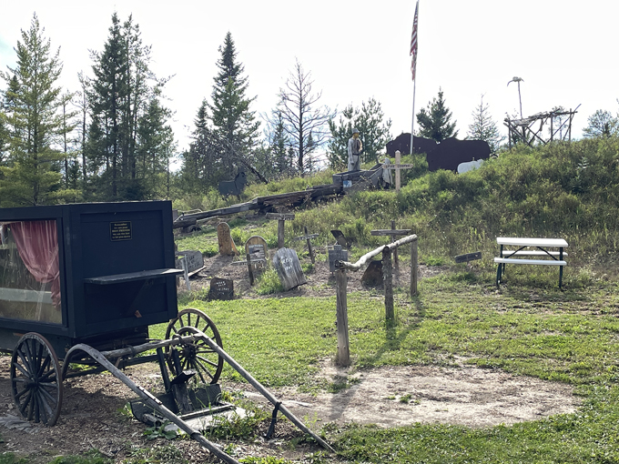 CoopersVille USA Museum 9