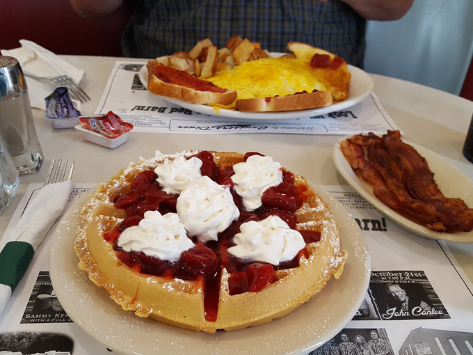 cruisers diner 9