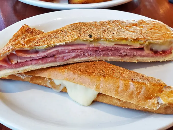 Cubanitas Oak Creek 4