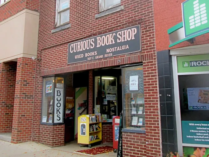 Curious Book Shop 1