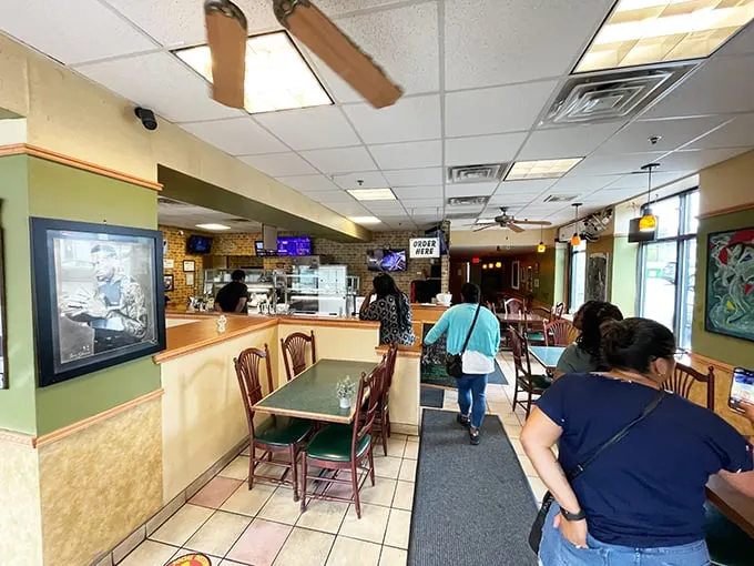 Daddy’s Soul Food & Grille 6