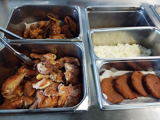 Daddy’s Soul Food & Grille 8