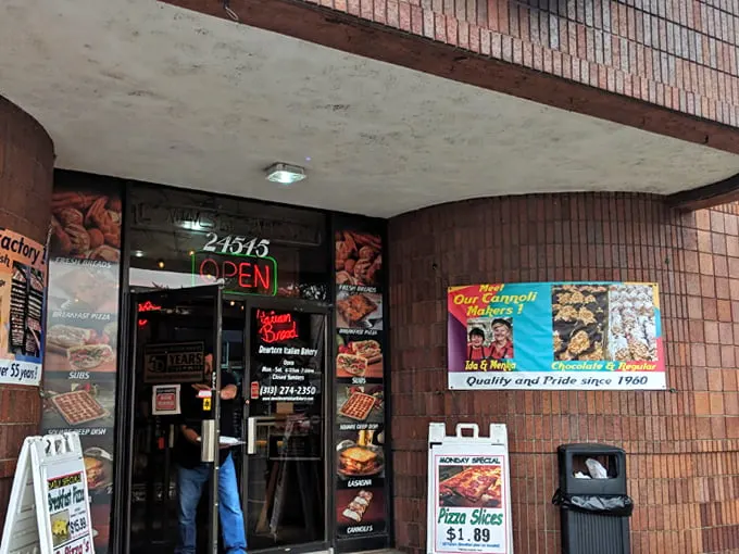 Dearborn Italian Bakery 8