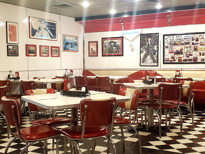 denny's diner 5