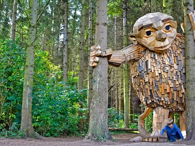 Detroit Lakes Troll Hunt 1