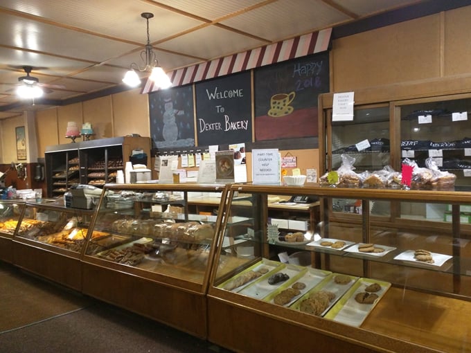 Dexter Bakery 8