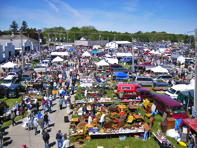 Elkhorn Antique Flea Market 1