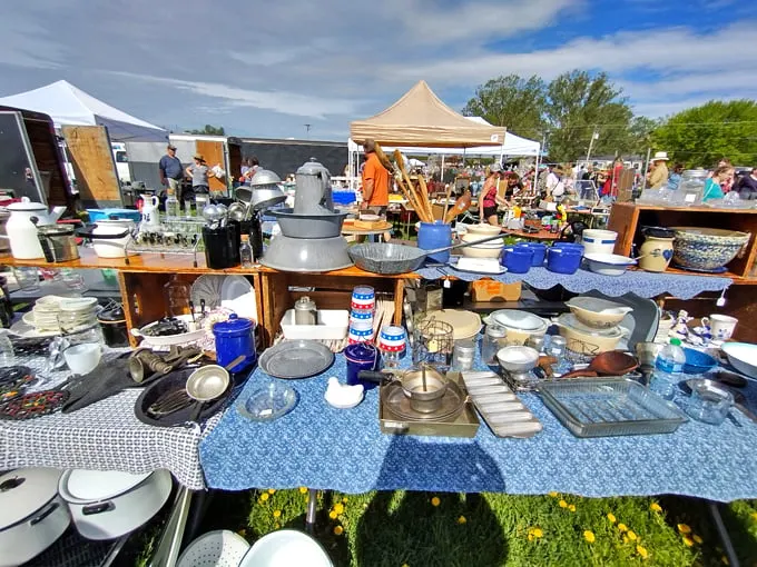 Elkhorn Antique Flea Market 3