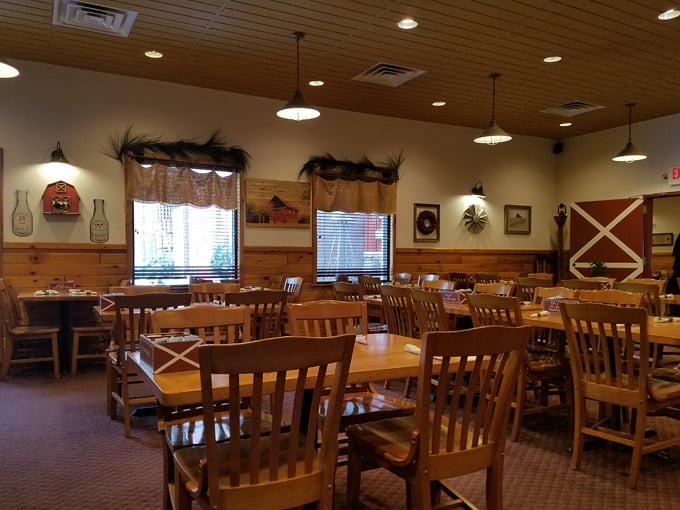 Farm Inn' On Main 3
