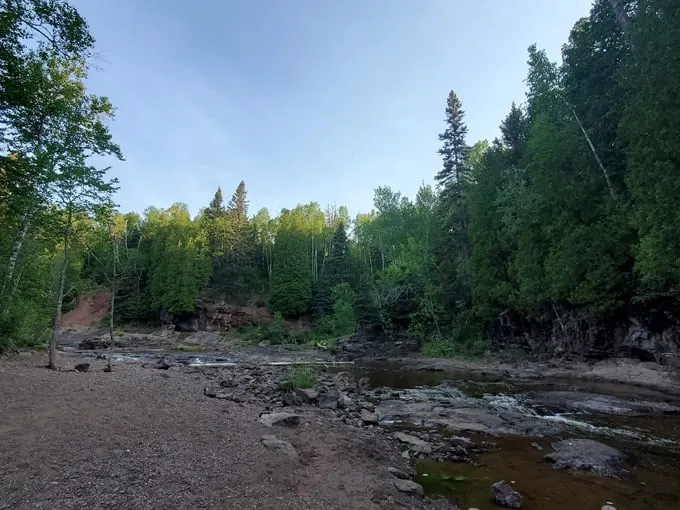 fifth falls and superior hiking trail loop 6