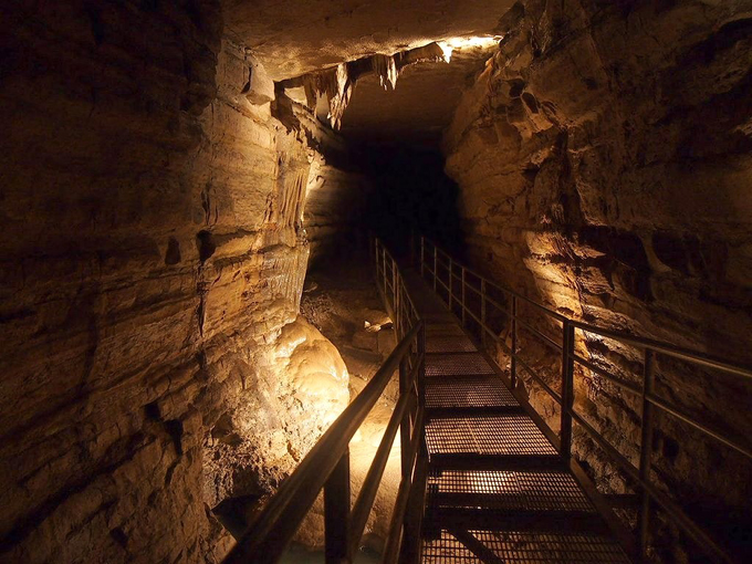 Forestville/Mystery Cave State Park 2