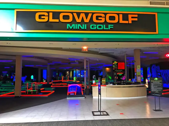 Glow Golf 1