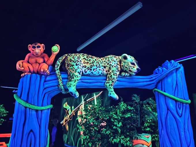 Glow Putt LLC 3
