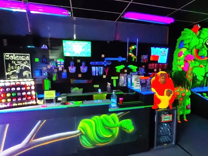 Glow Putt LLC 9