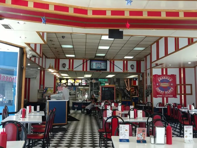 Grand Coney 2