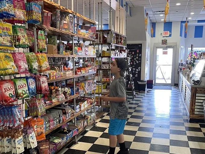 Grandpa Joe's Candy Shop 9