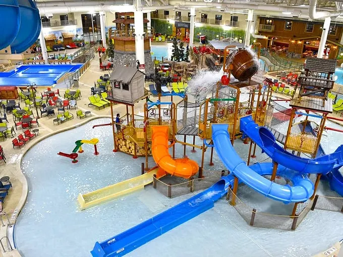 Great Wolf Lodge Water Park 2