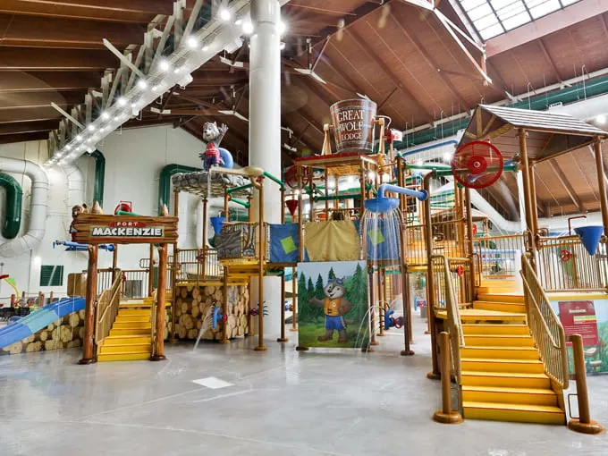 Great Wolf Lodge Water Park 4