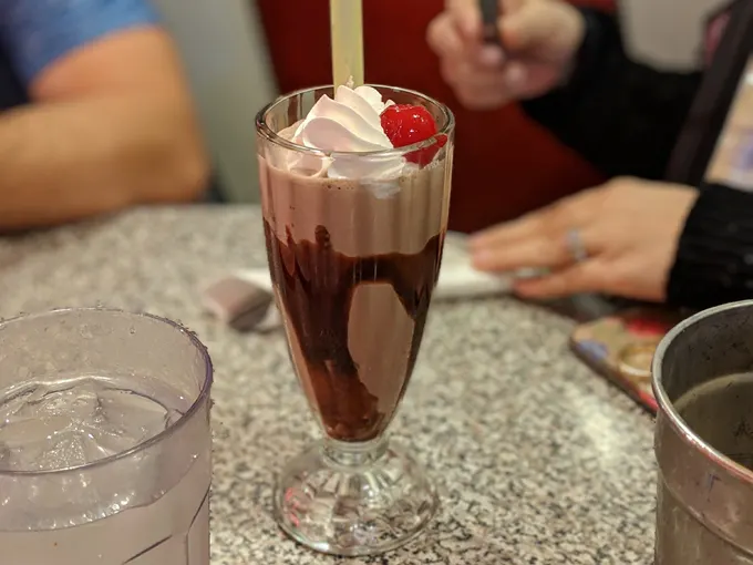 Gus's Diner 4