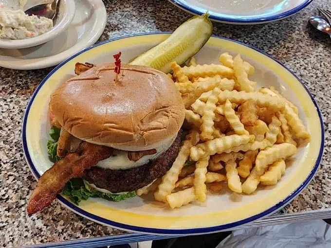 Gus's Diner 6