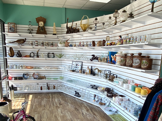 Happy Days Resale (Grandville) 2