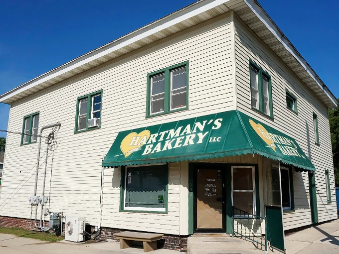 Hartman's Bakery Manitowoc 1