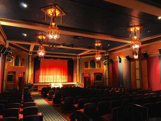 Heights Theater 9