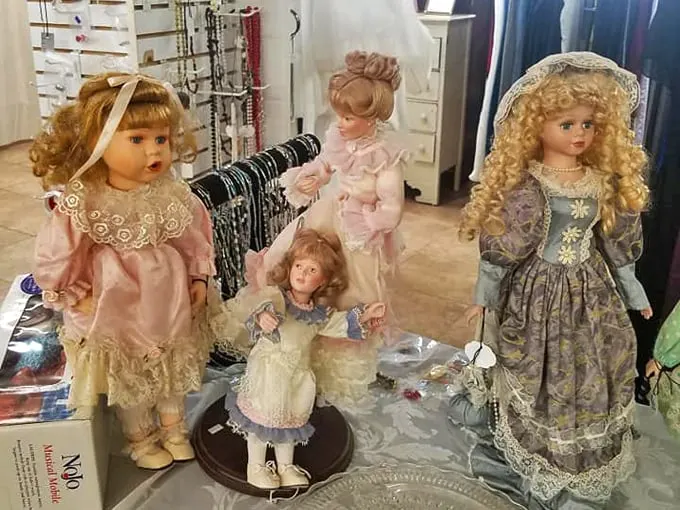 Heritage Thrift 9