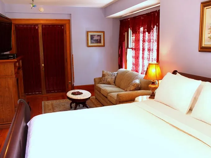 Himelhoch Bed & Breakfast 4