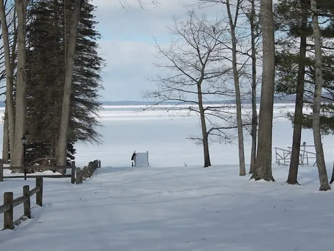 hubbard lake 7