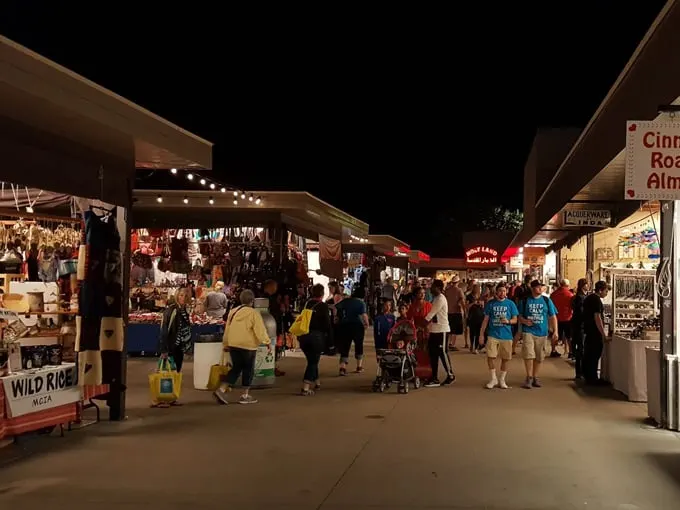 International Bazaar 9